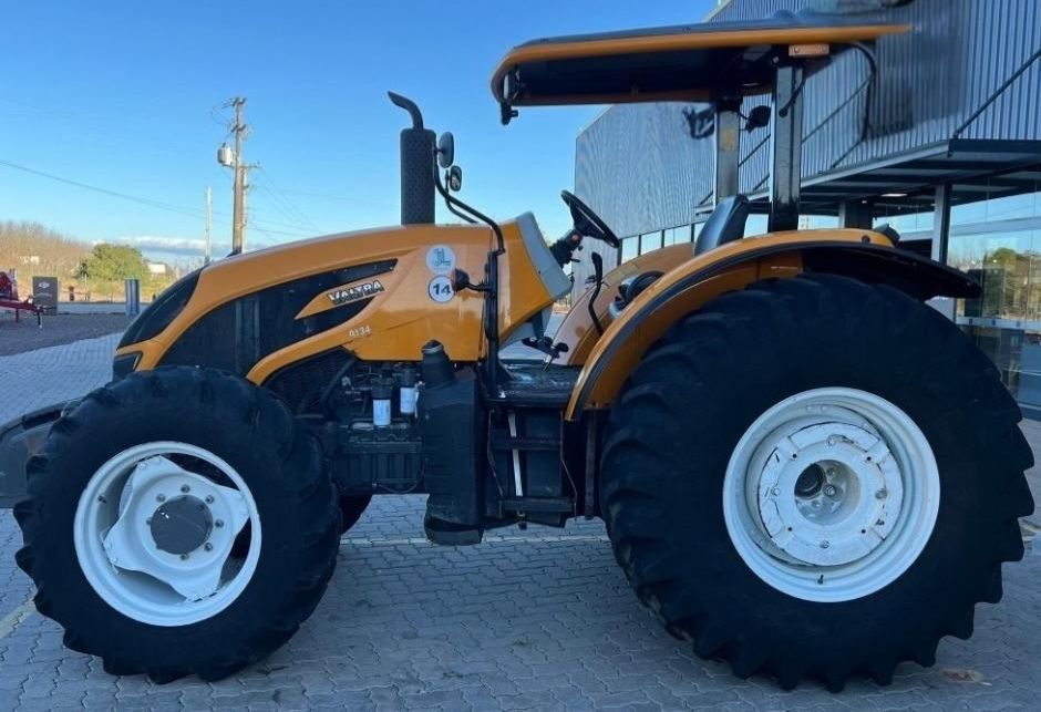 trator valtra A 134 seminovo trator A134 usado trator usado A 134 ...